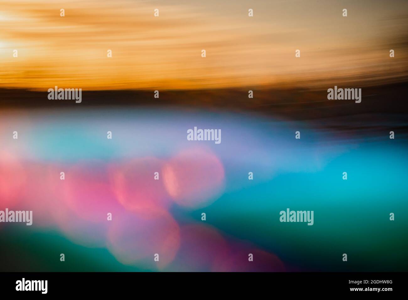 One line sunset hi-res stock photography and images - Alamy