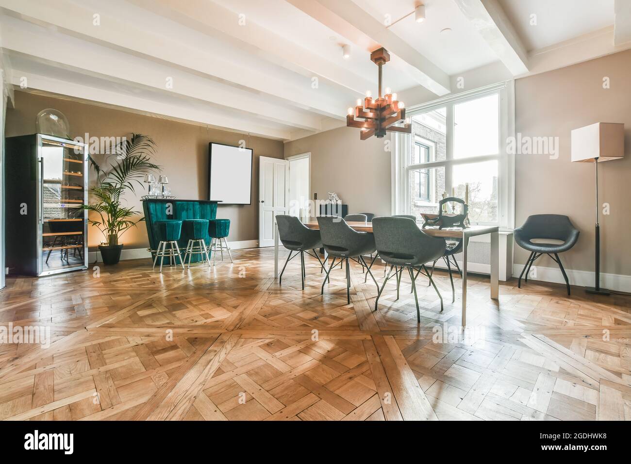 Luxury and beautiful dining room interior design Stock Photo - Alamy