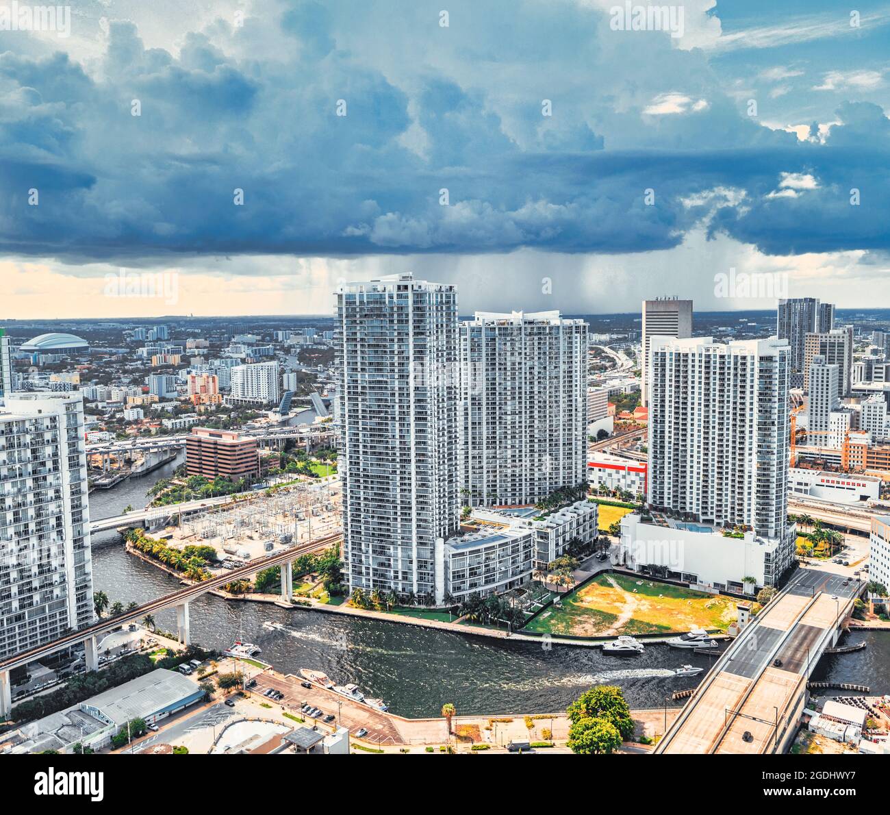 city skyline heights views Miami Florida Stock Photo - Alamy