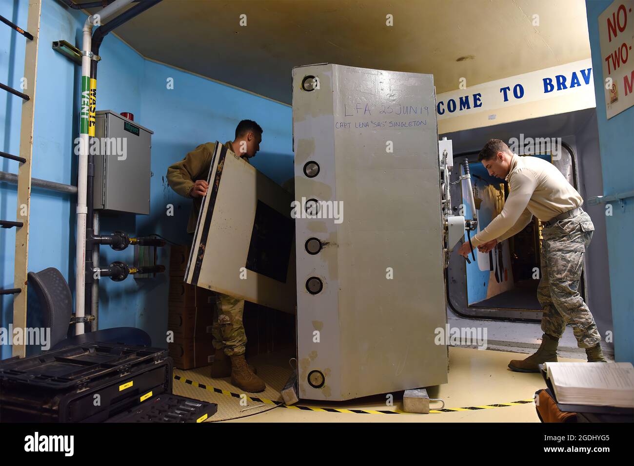 Missile maintenance squadron hi-res stock photography and images - Alamy