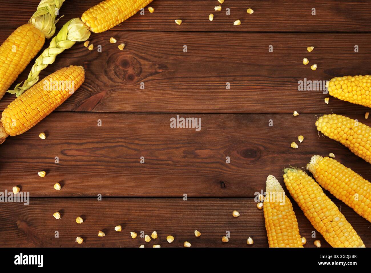 Corn. Yellow corn close up. Corn on wooden background Stock Photo - Alamy