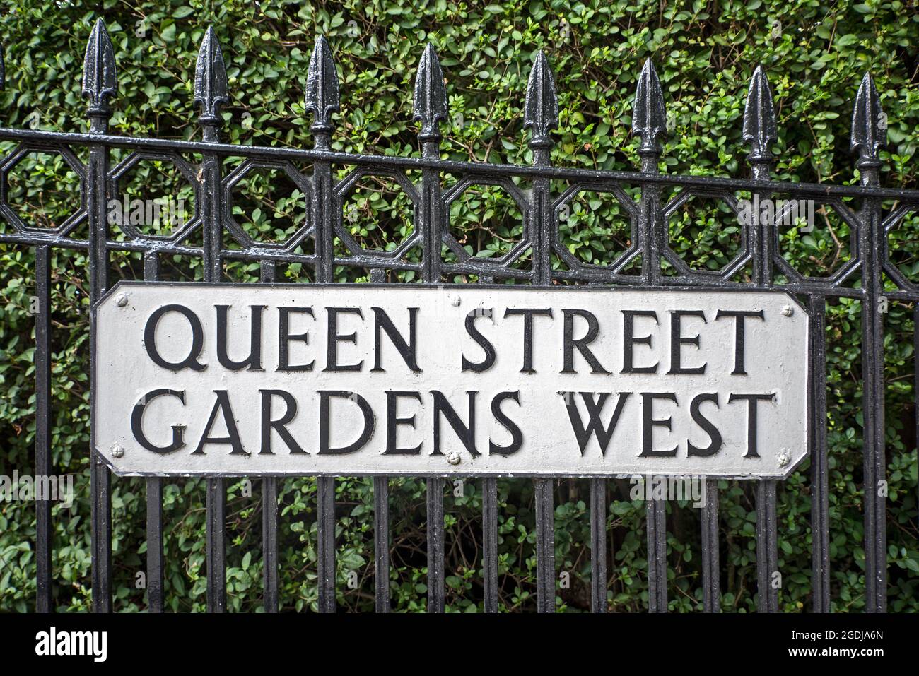Queen Street Gardens West street sign, New Town, Edinburgh, Scotland ...
