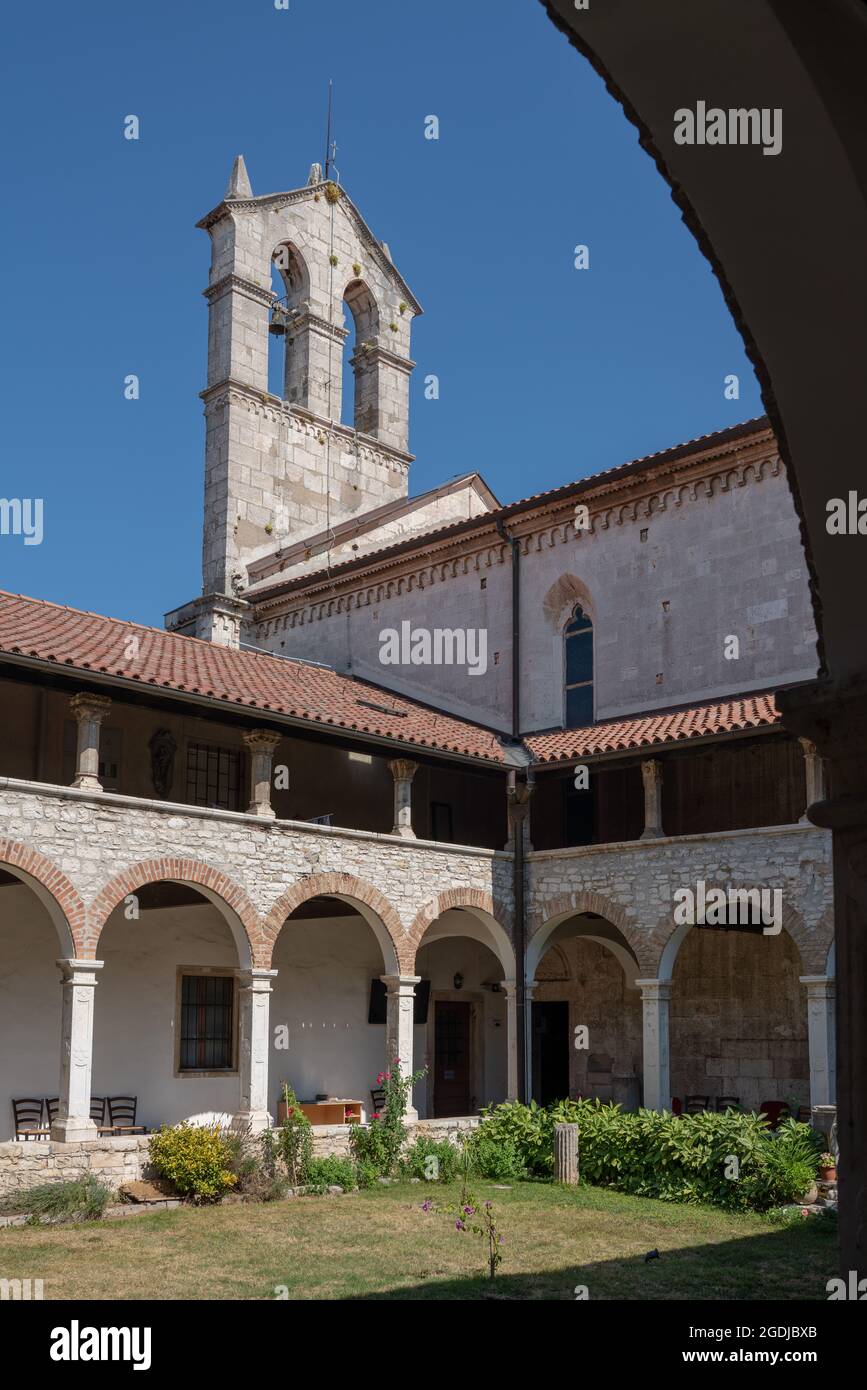 Pula croatia church hi-res stock photography and images - Alamy