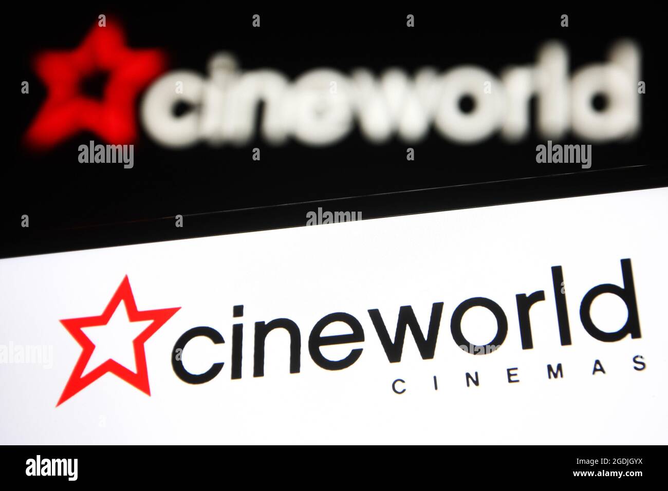 Cineworld logo hi-res stock photography and images - Alamy