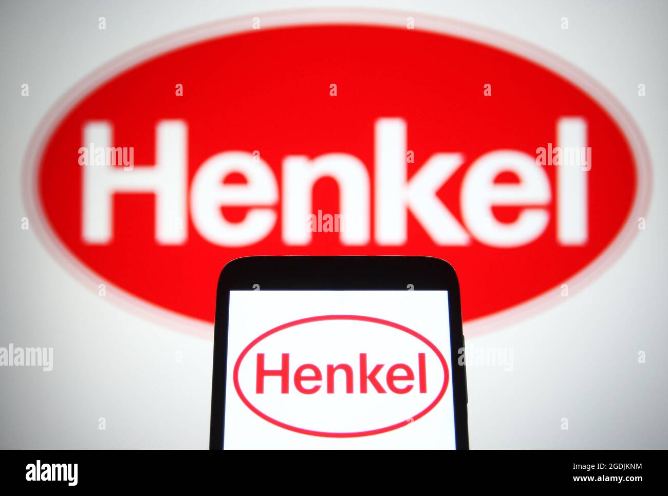 Logo henkel hi-res stock photography and images - Alamy