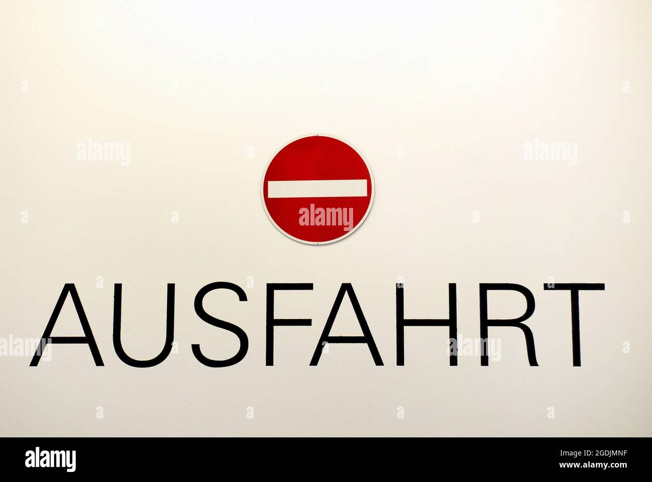 German exit sign hi-res stock photography and images - Alamy