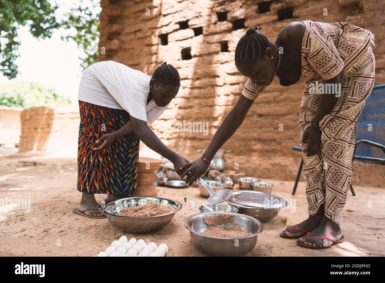 African traditional food hi-res stock photography and images - Alamy
