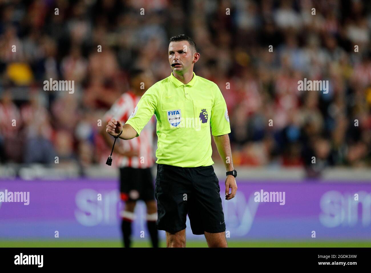 Michael oliver arsenal hi-res stock photography and images - Alamy