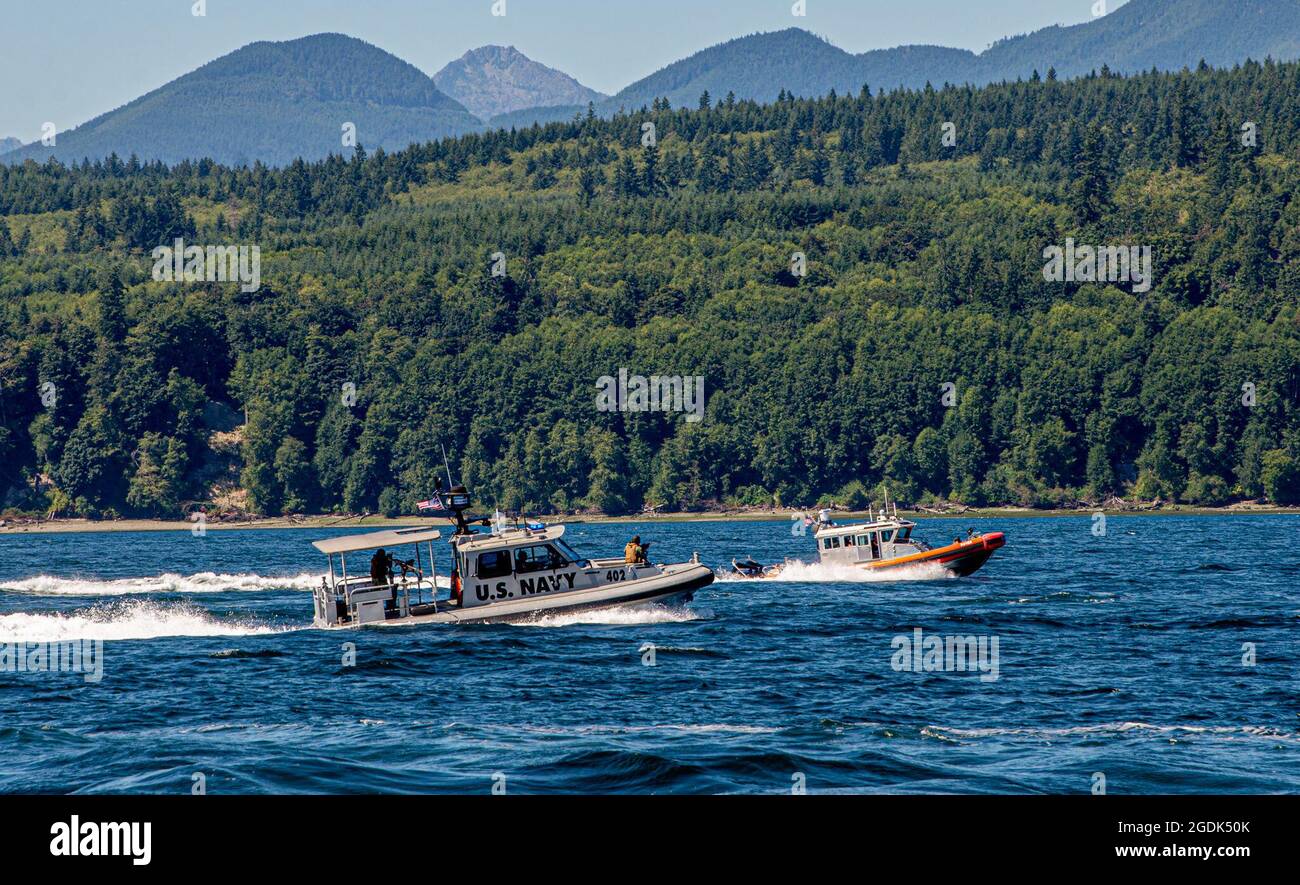 210810-N-NT795-583 BANGOR, Wash., (Aug. 10, 2021) Sailors assigned to ...