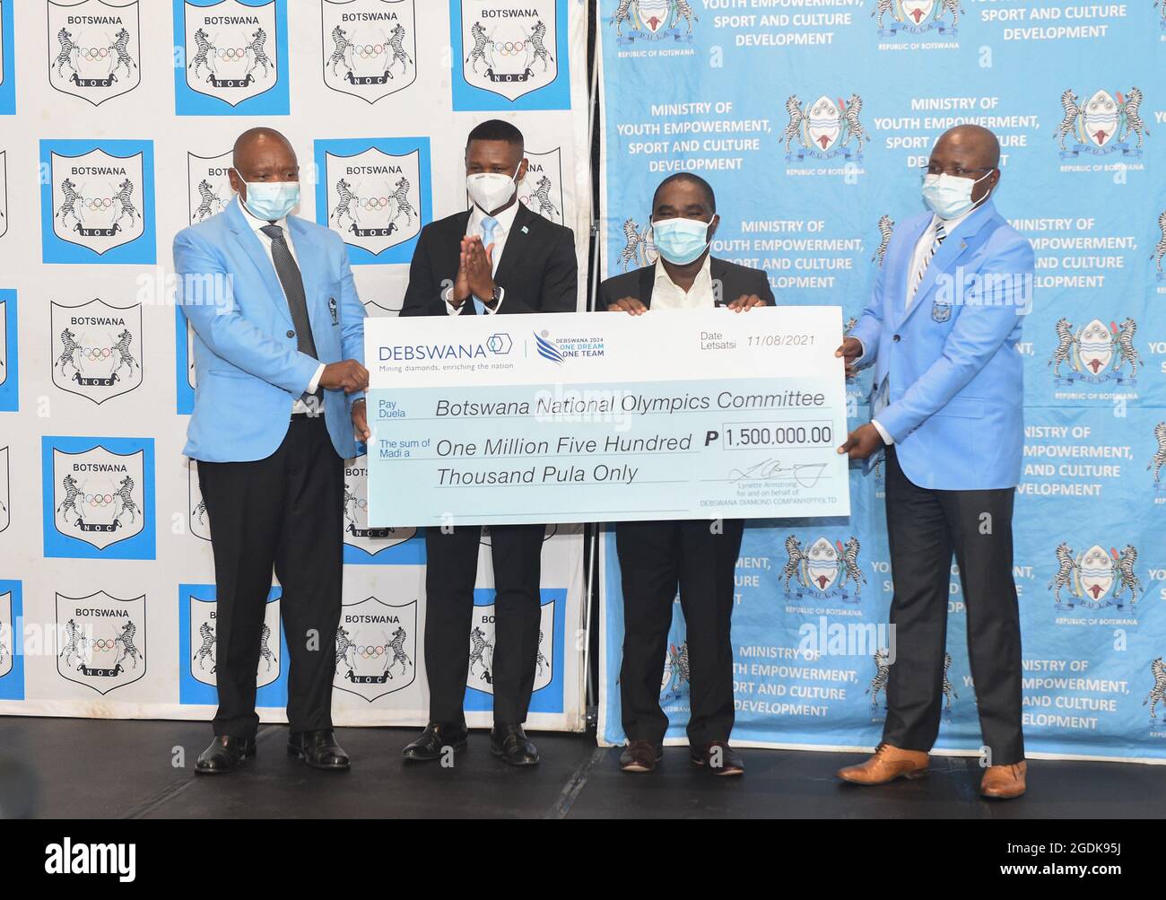 (210814) -- GABORONE, Aug. 14, 2021 (Xinhua) -- Marumo Morule ...