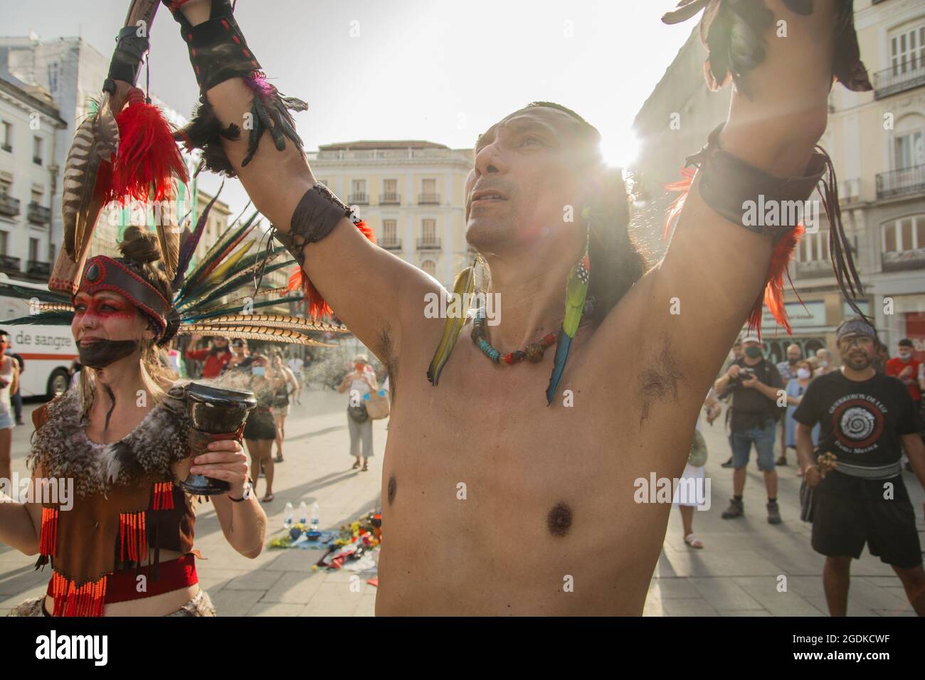 500 years of indigenous resistance hi-res stock photography and images ...