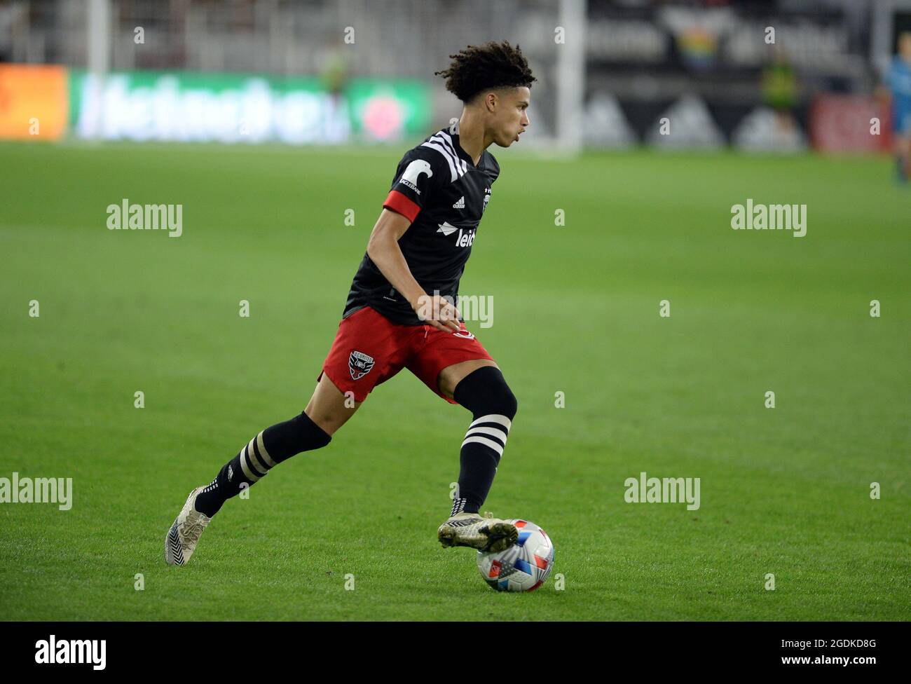 Cf montreal goal hi-res stock photography and images - Alamy