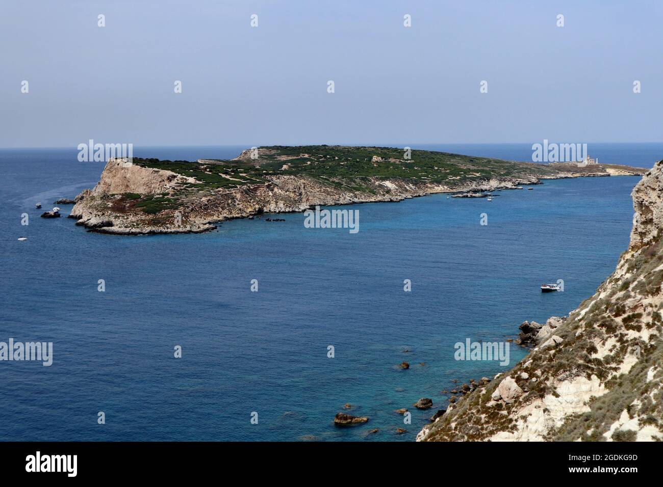 Isole Tremiti - Isola di Capraia dall'alto della scogliera dell'Isola ...