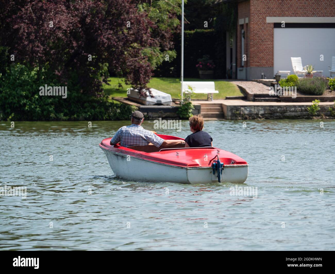 Electric boat hi-res stock photography and images - Alamy