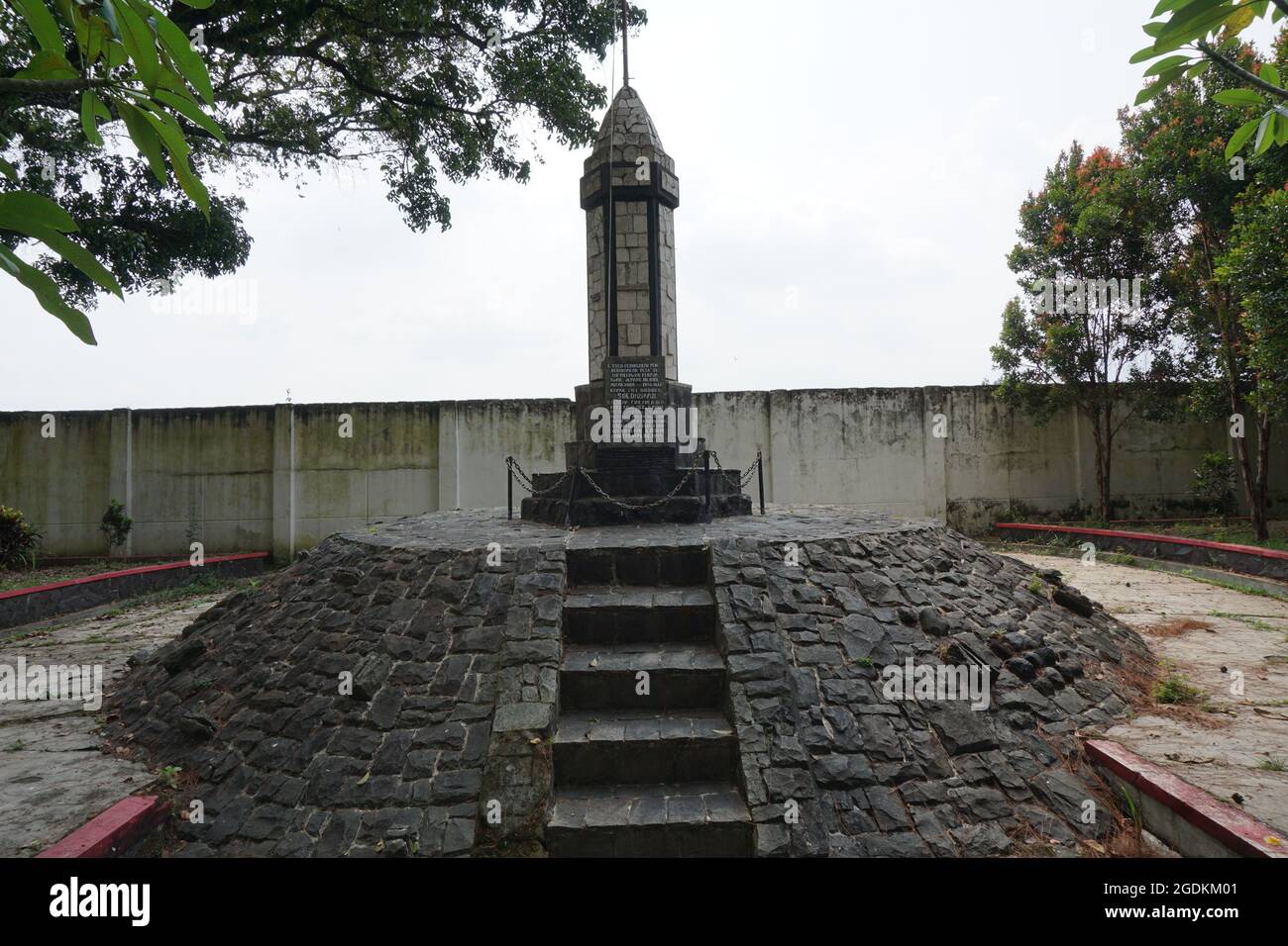 Potlot Monument (Pencil Monument). called the Potlot Monument because ...