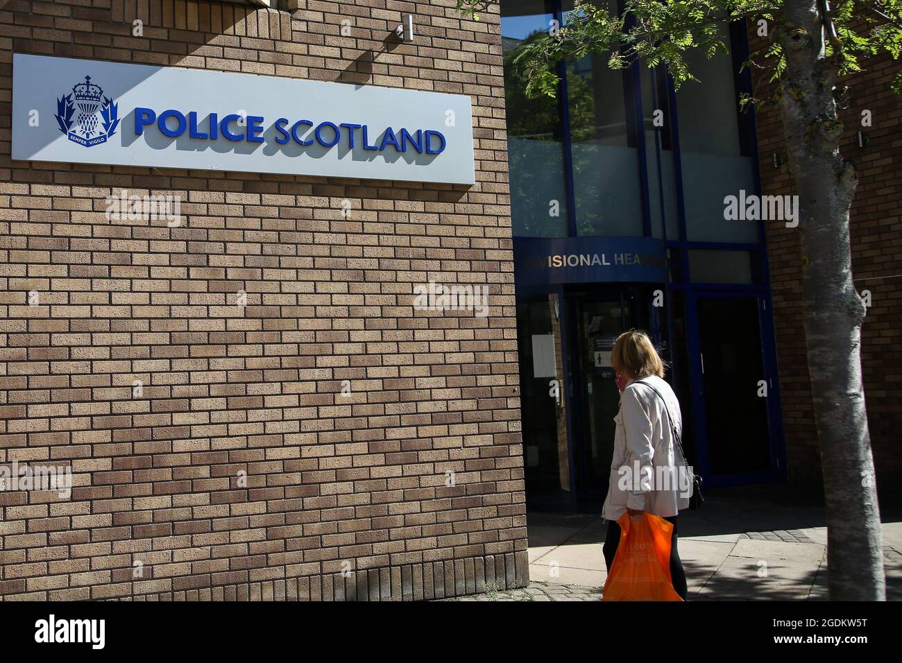 Edinburgh police station hi-res stock photography and images - Alamy