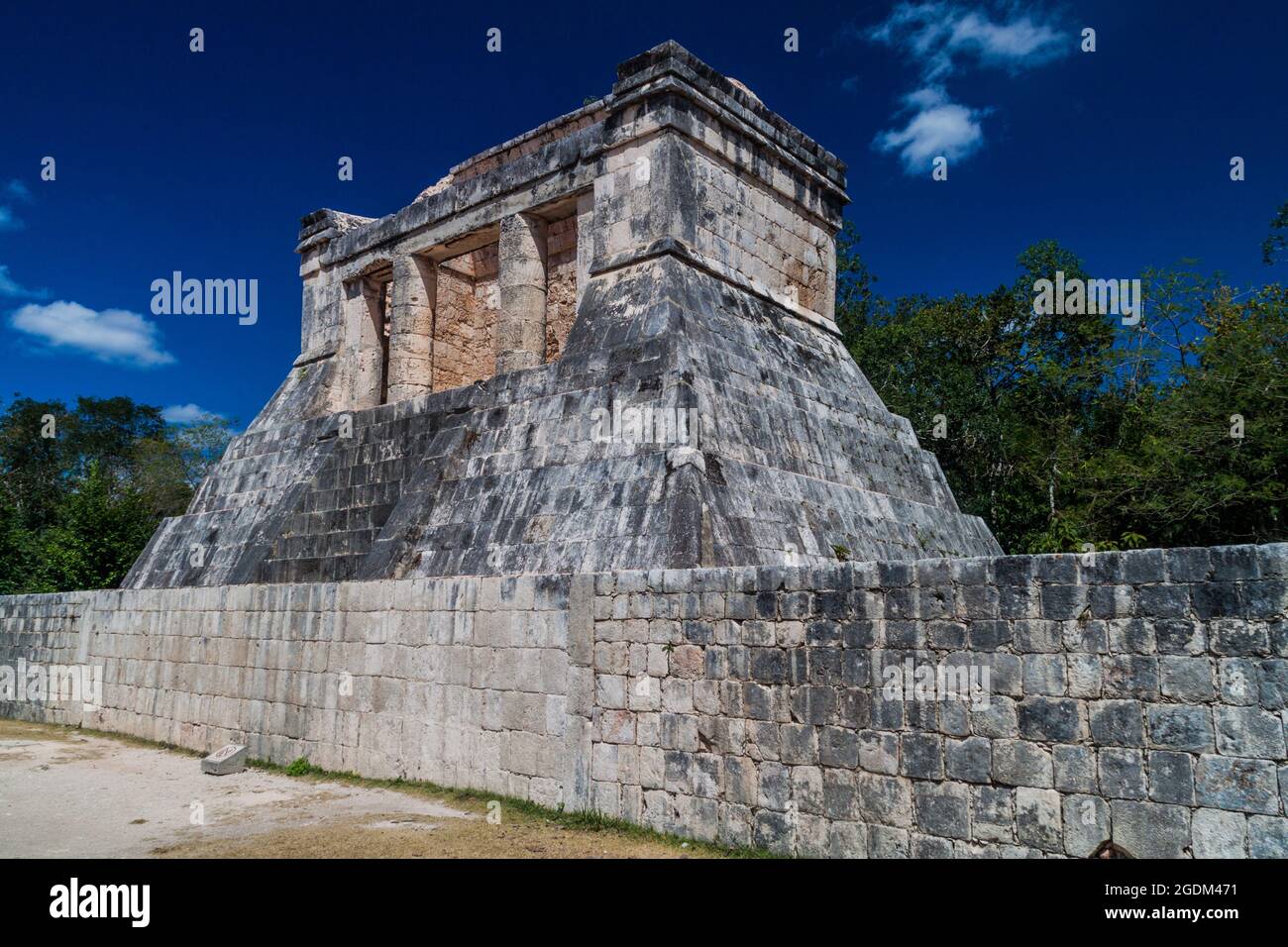 The great ball game court at the archeological site Chichen Itza ...