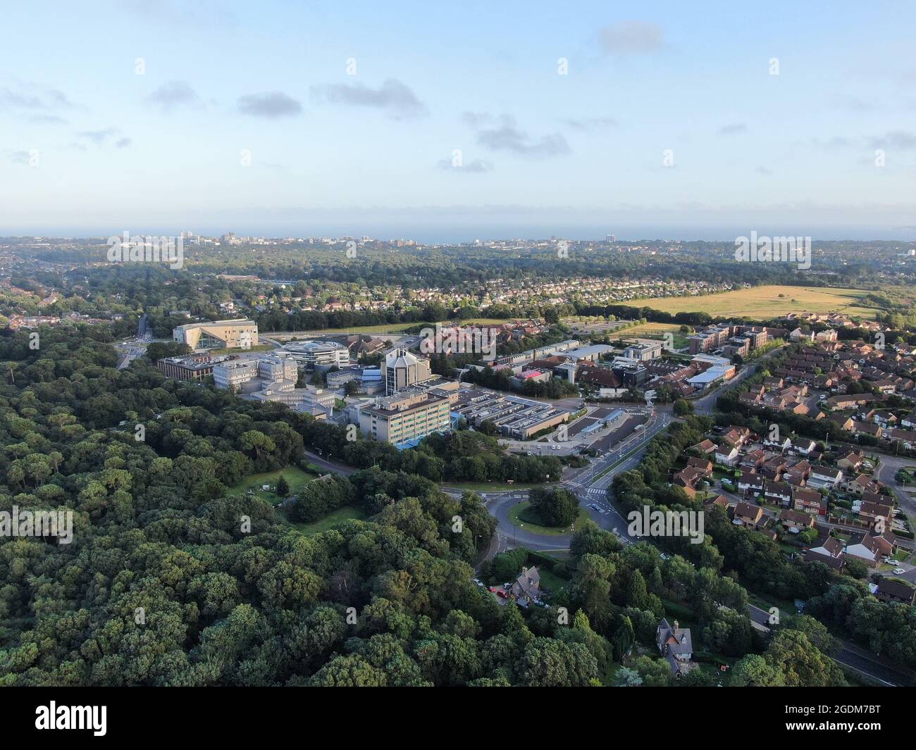 Uni campus aerial hi-res stock photography and images - Alamy
