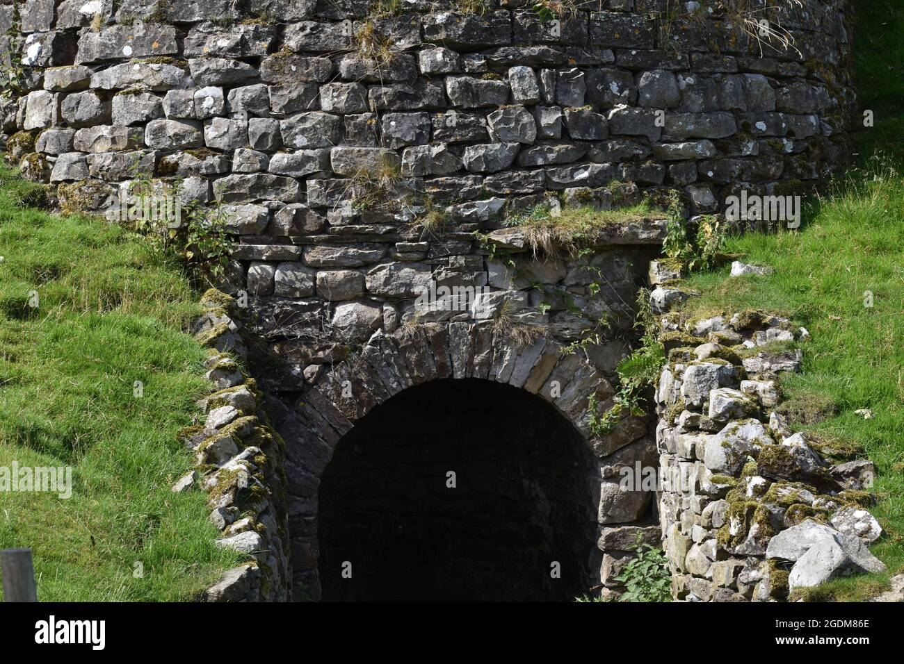 Stone buildings in the Yorkshire Dales Stock Photo - Alamy