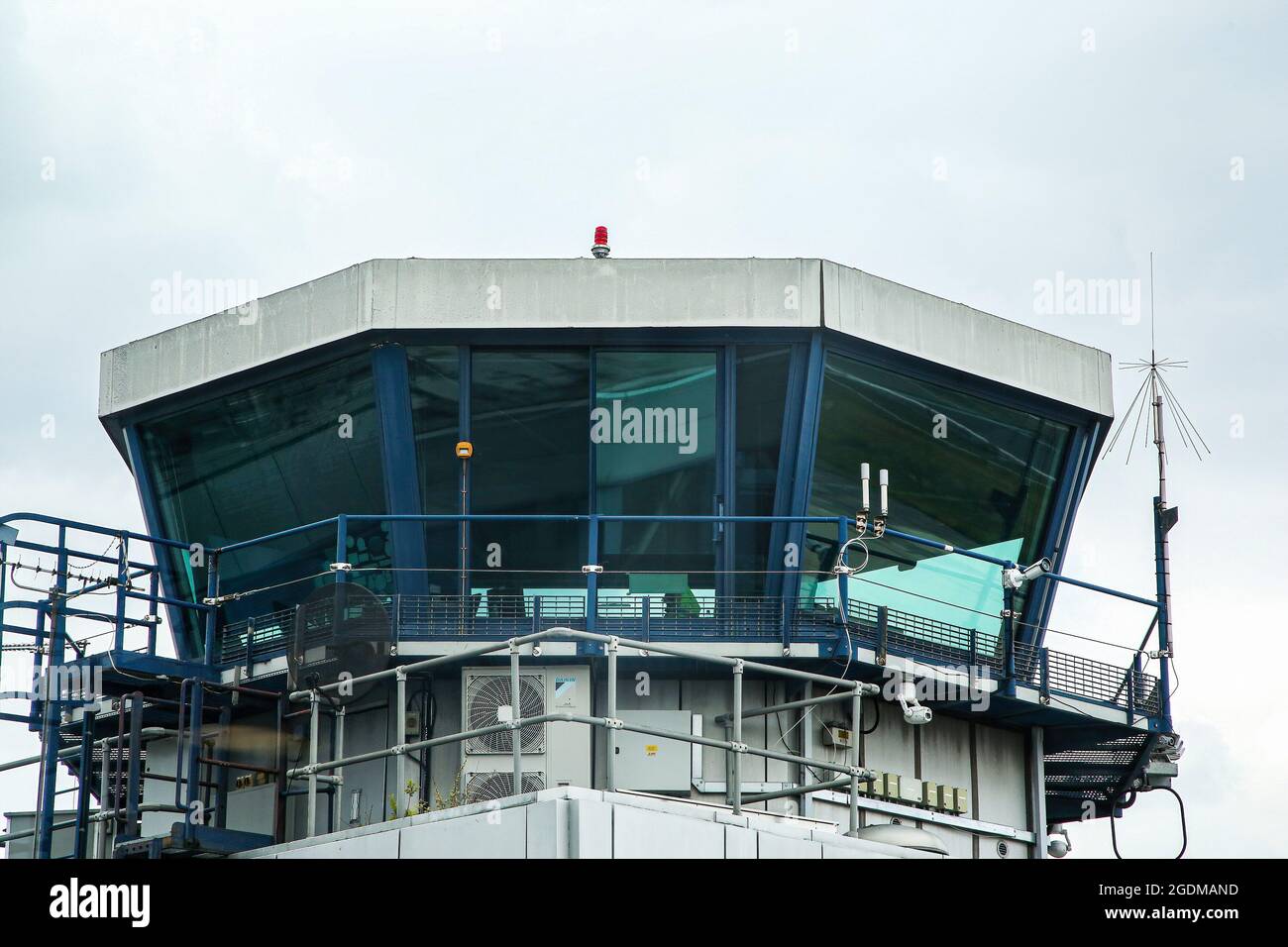 London, UK. 13th July, 2021. Air traffic control tower at London City ...