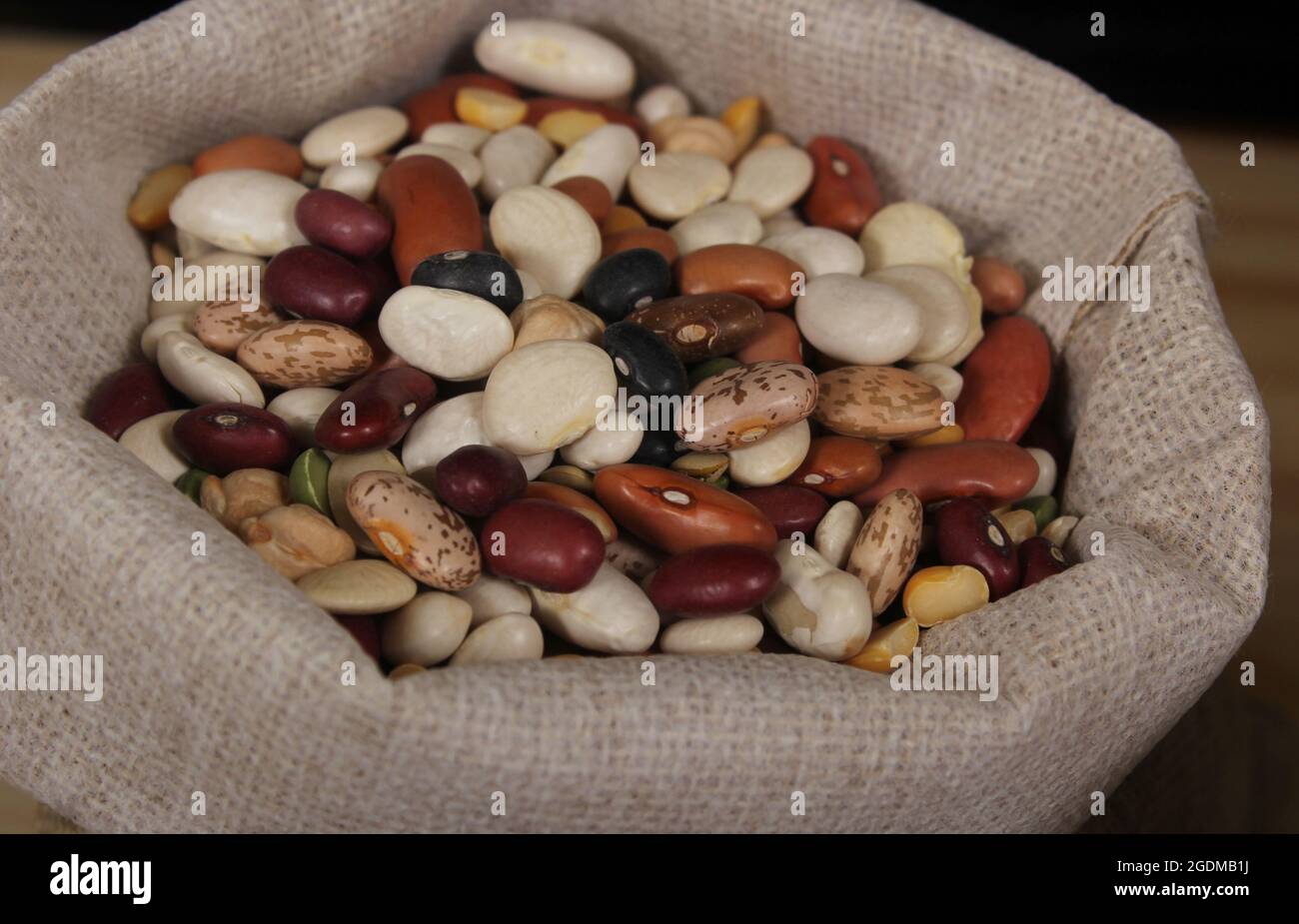 Mixed beans hi-res stock photography and images - Alamy