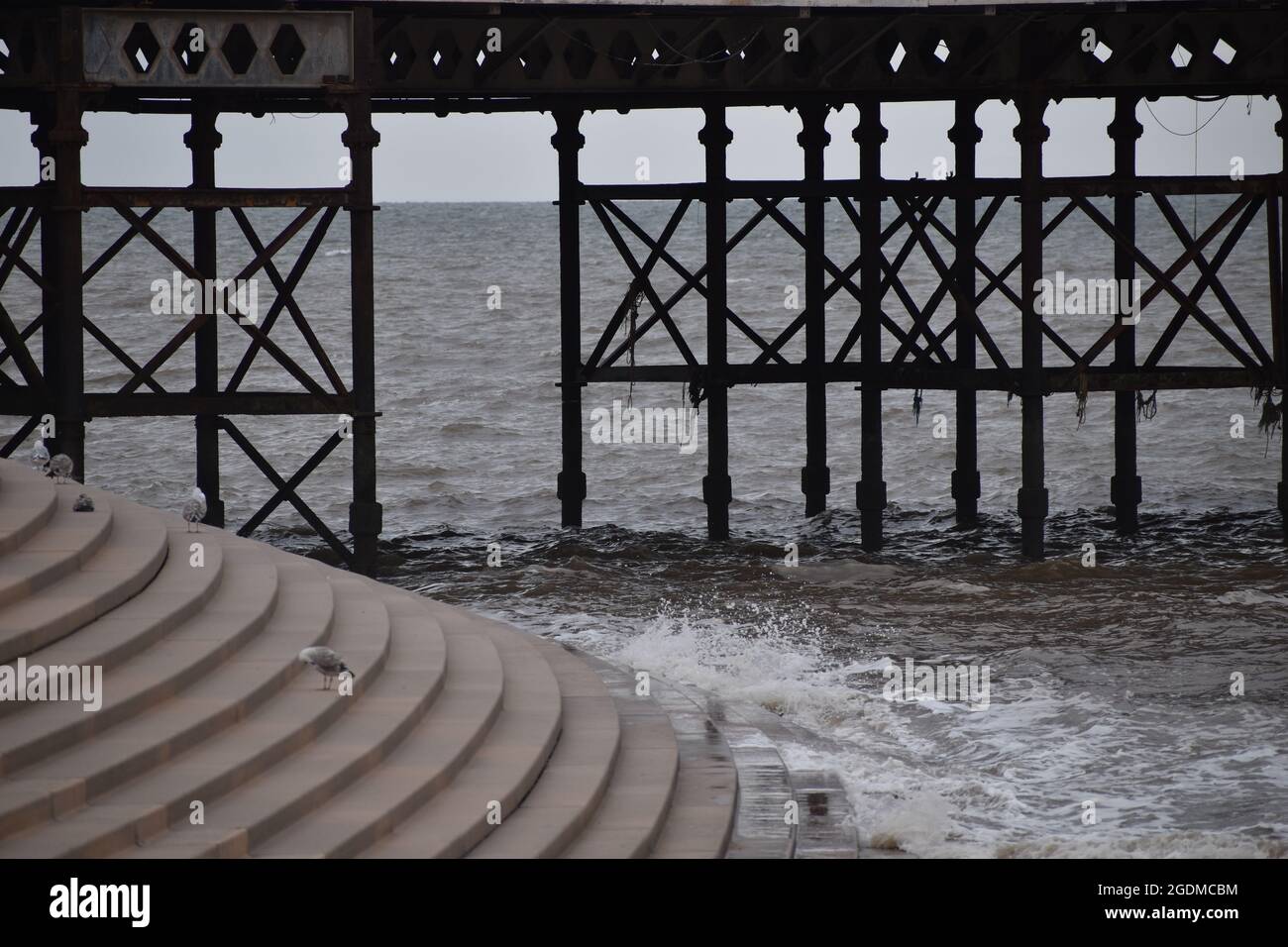 Metal pier structure and the sea Stock Photo - Alamy