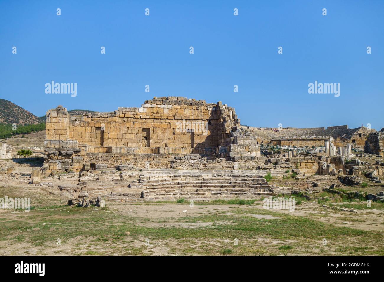 Turkey temple of apollo hi-res stock photography and images - Alamy
