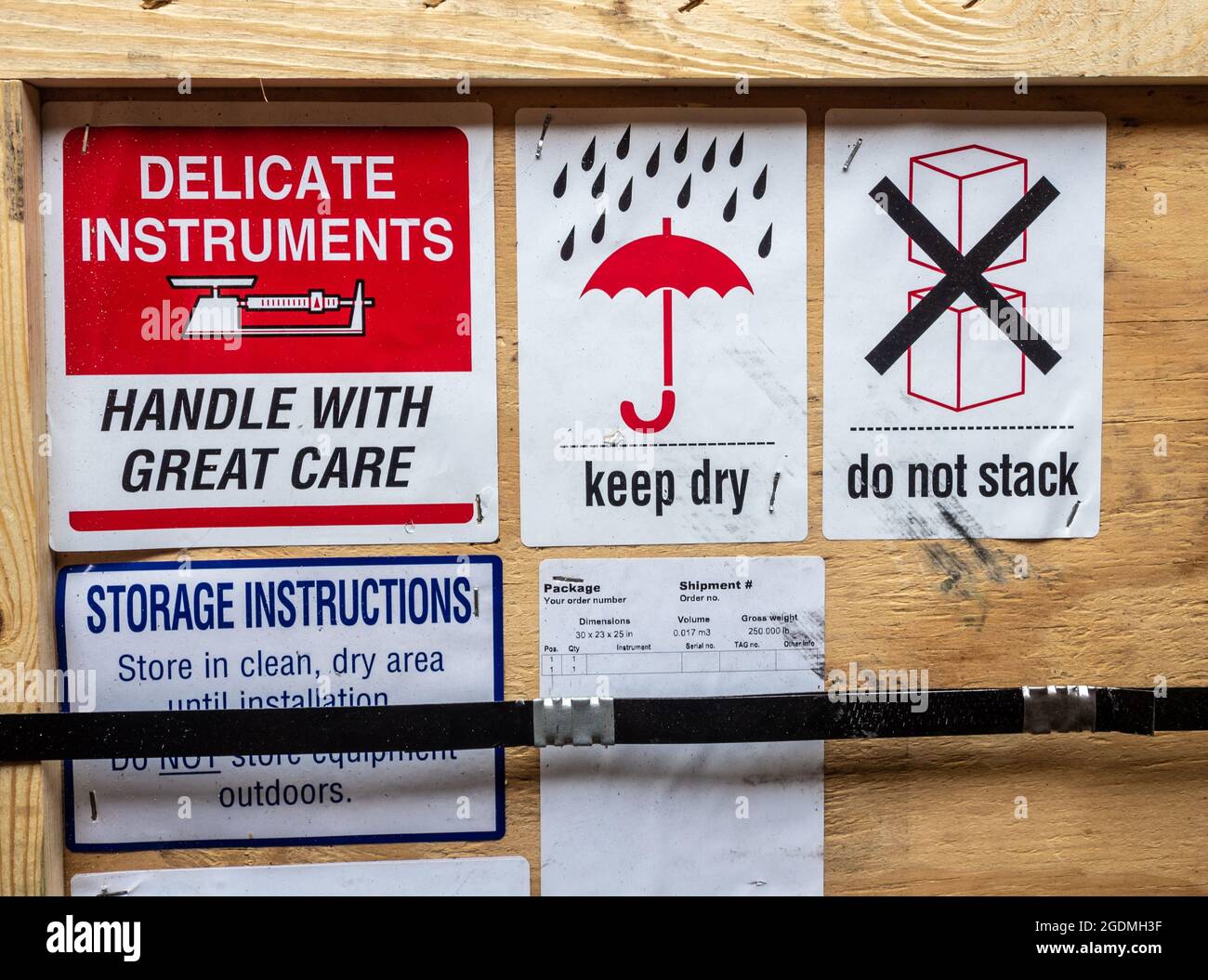 Freight symbols hi-res stock photography and images - Alamy