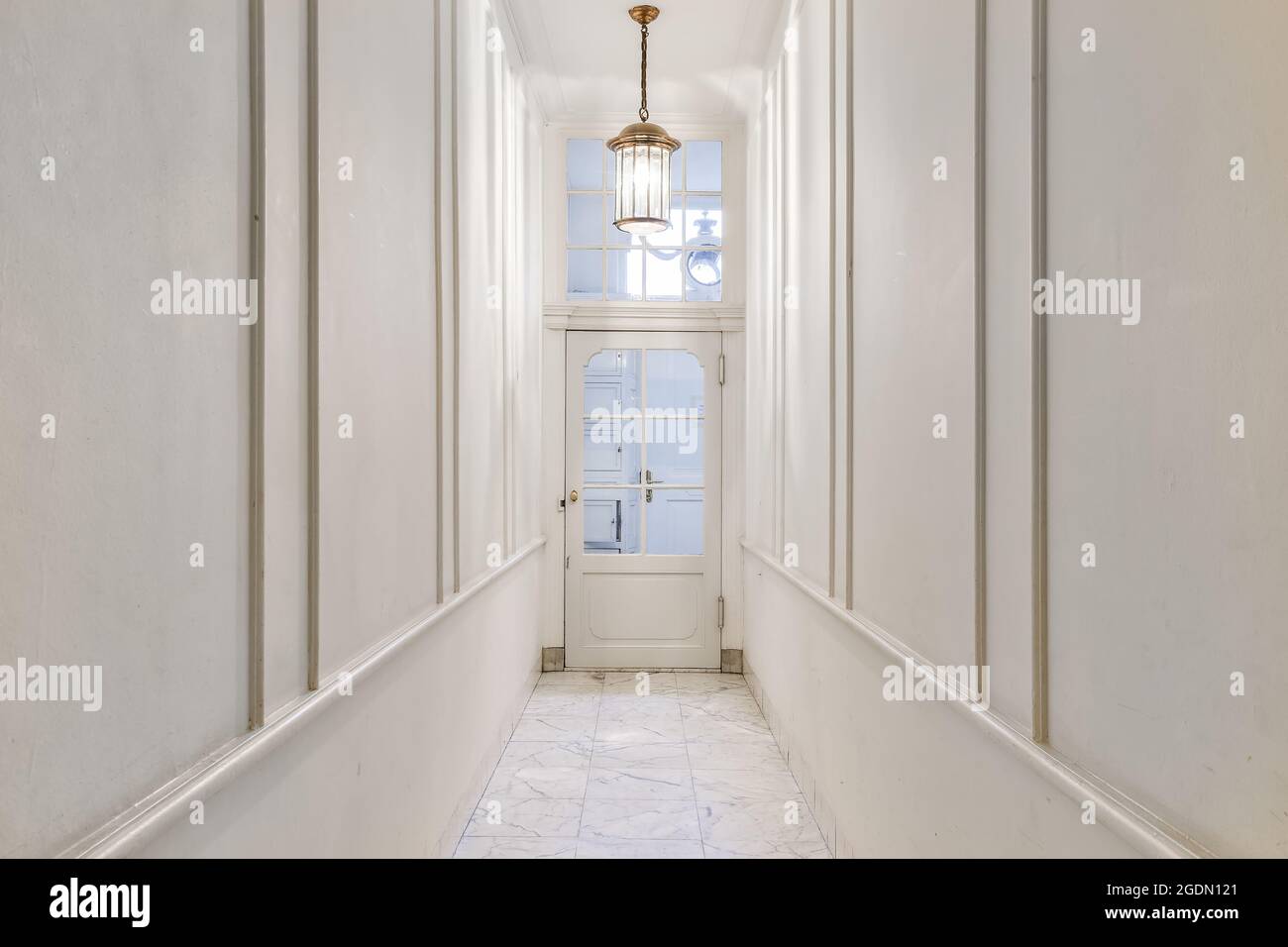 House corridor and luxurious hi-res stock photography and images - Alamy