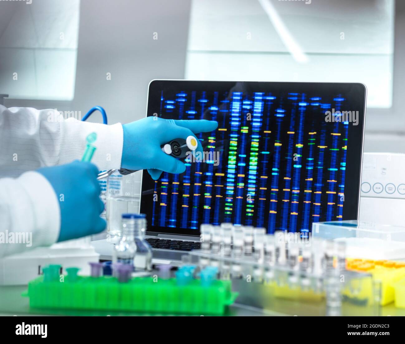 Scientist dna test results hi-res stock photography and images - Alamy