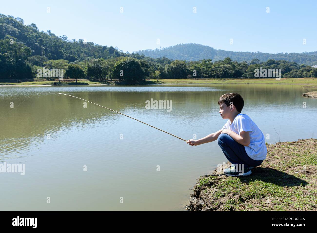 Crouched child hi-res stock photography and images - Alamy