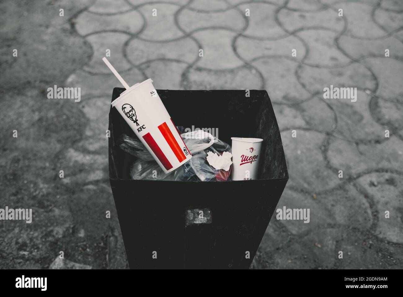 Kfc food waste hi-res stock photography and images - Alamy