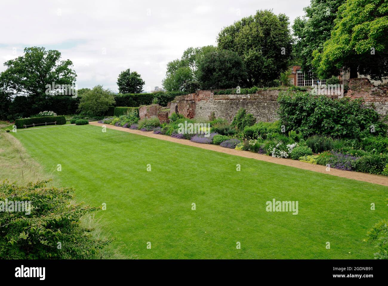 Eltham palace moat hi-res stock photography and images - Alamy