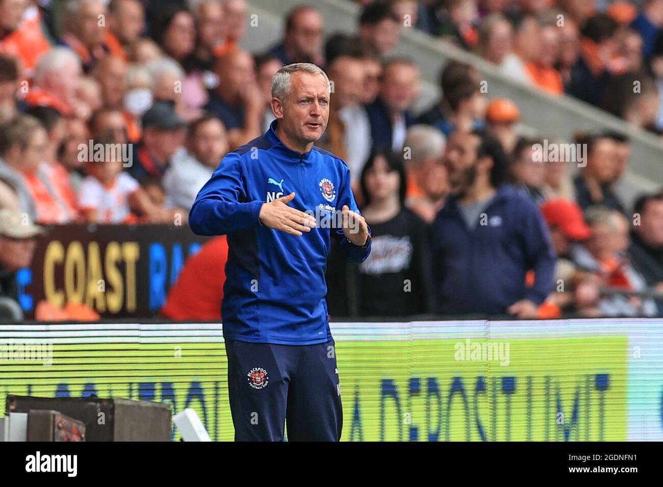 Neil Critchley Head Coach of Blackpool gives his team instructions ...