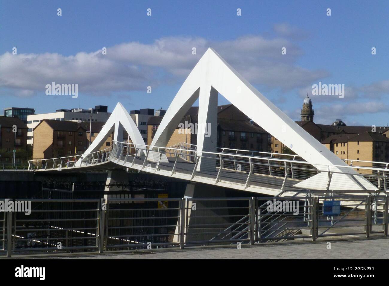 Bridge over the Clyde Glasgow Scotland Stock Photo - Alamy