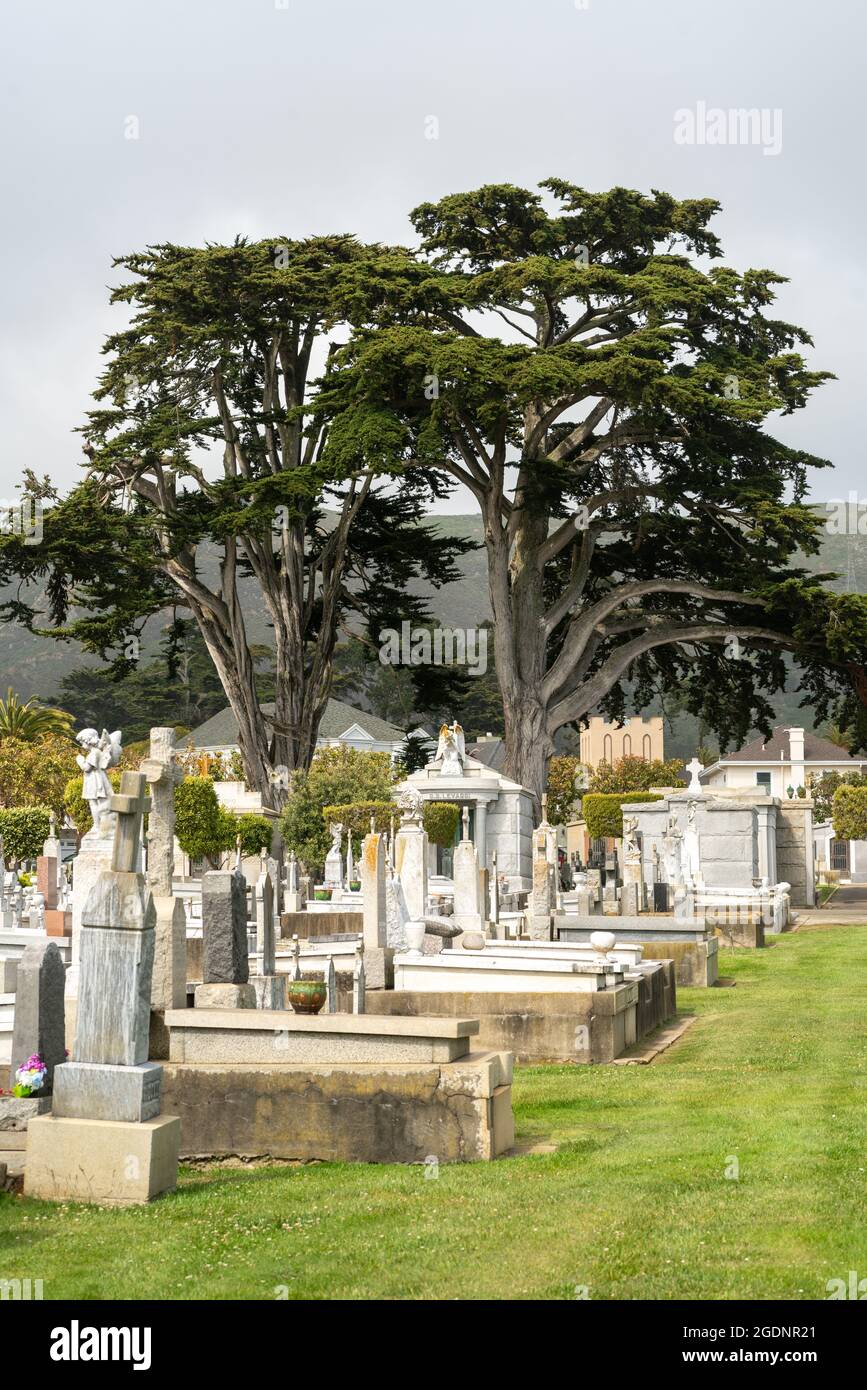 Italian Cemetery, Colma, California Stock Photo - Alamy