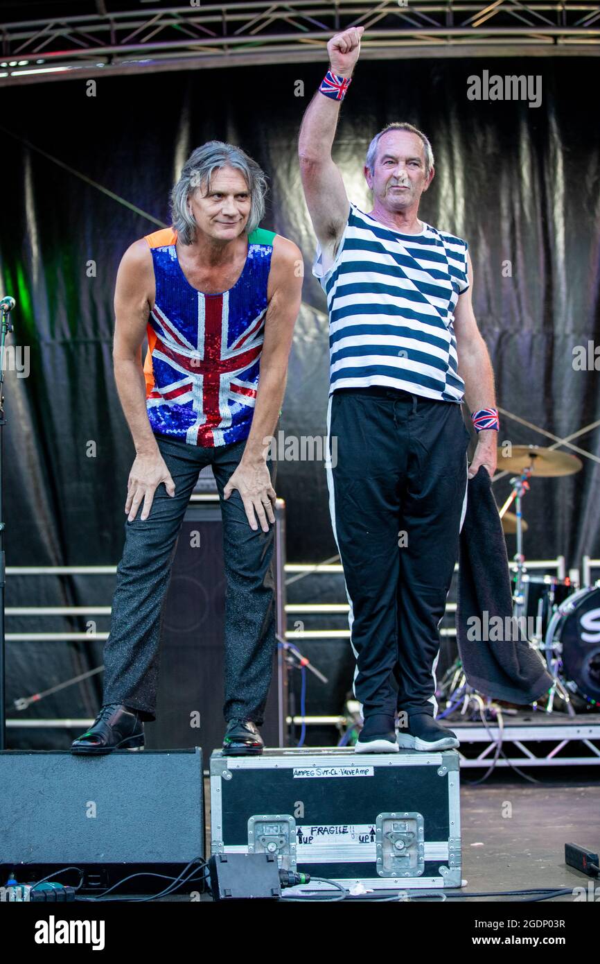 John Berry and Alex Bines Take A Bow Stock Photo - Alamy