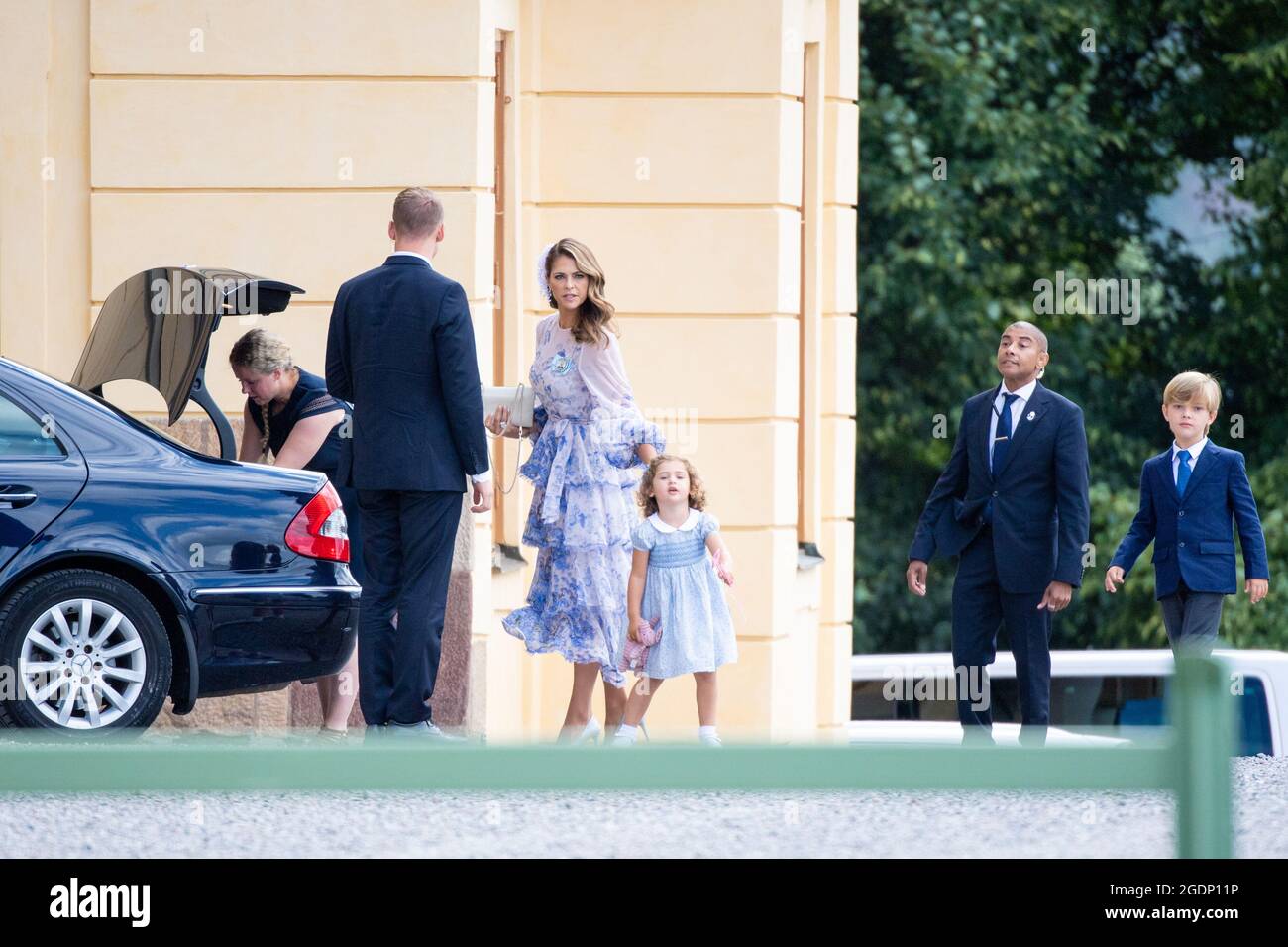 Princess Madeleine with Princess Leonore, Prince Nicolas, Princess ...