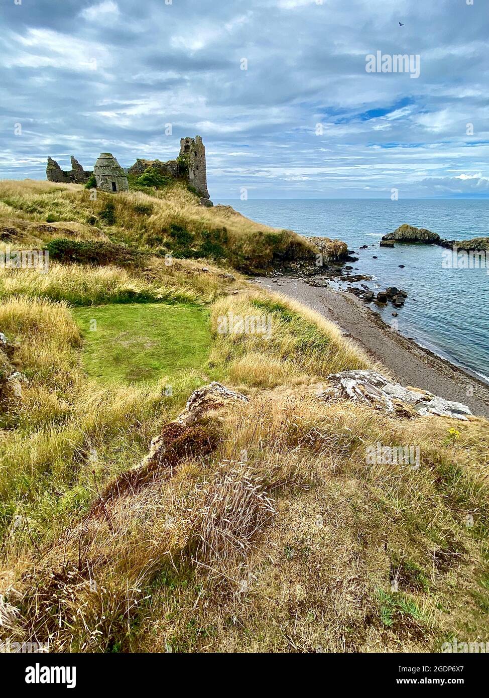 dunure castle ayrshire scotland Stock Photo - Alamy