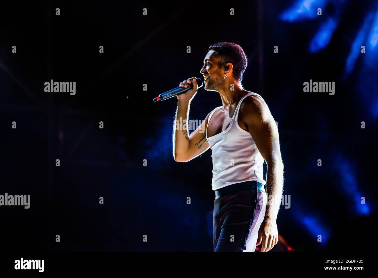 Oversound hi-res stock photography and images - Alamy