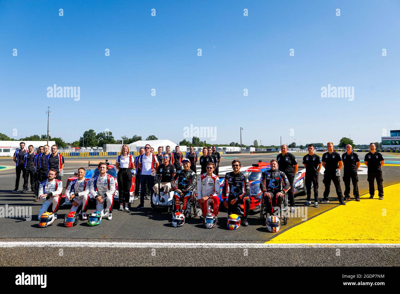 Robin bailly hi-res stock photography and images - Alamy