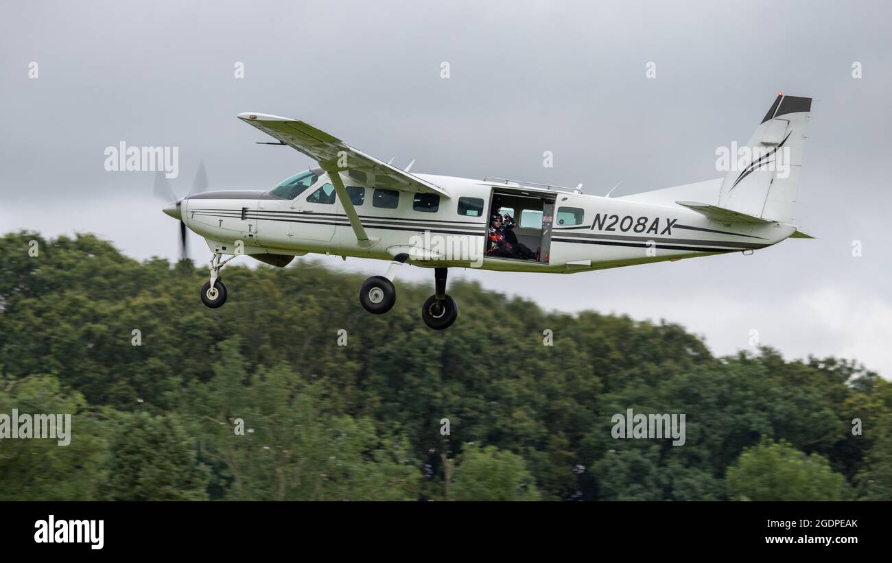 Cessna 208B Grand Caravan ‘N208AX’ at Old Warden Aerodrome on the 1st ...