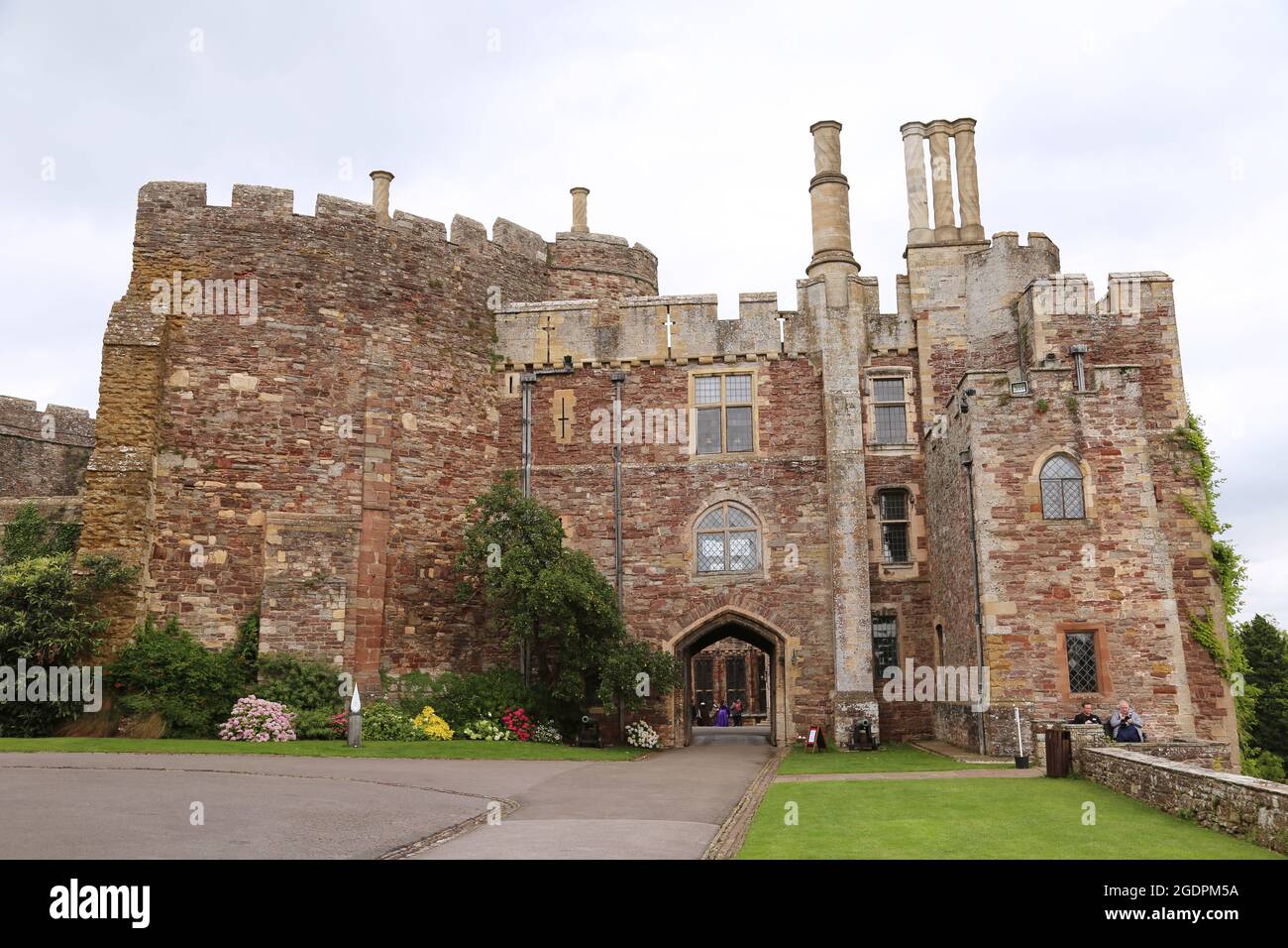 Entrance to Courtyard, Berkeley Castle, Berkeley, Gloucestershire ...
