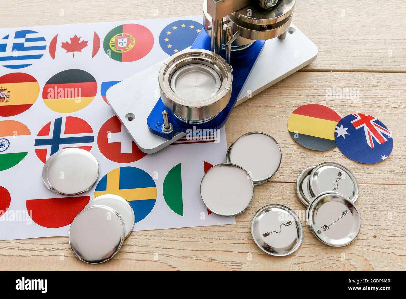 How to make button badges with different country flags. Step by step ...