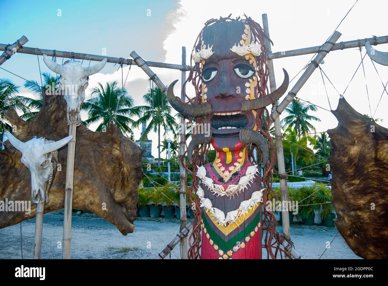 Native mask and skulls, Magellan Bay, Mactan Island, Cebu, Visayas ...