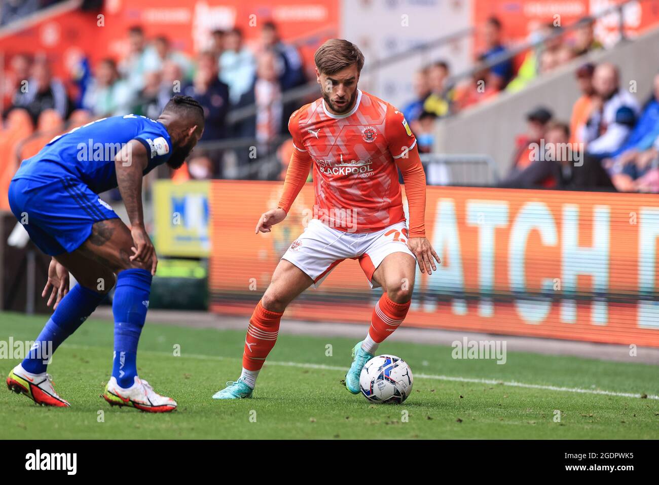 Luke Garbutt #29 of Blackpool holds the ball Stock Photo - Alamy