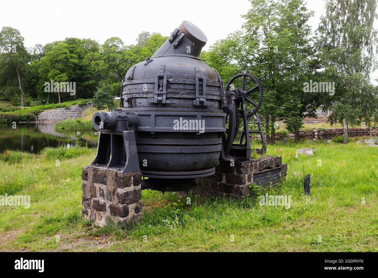 Bessemer process hi-res stock photography and images - Alamy