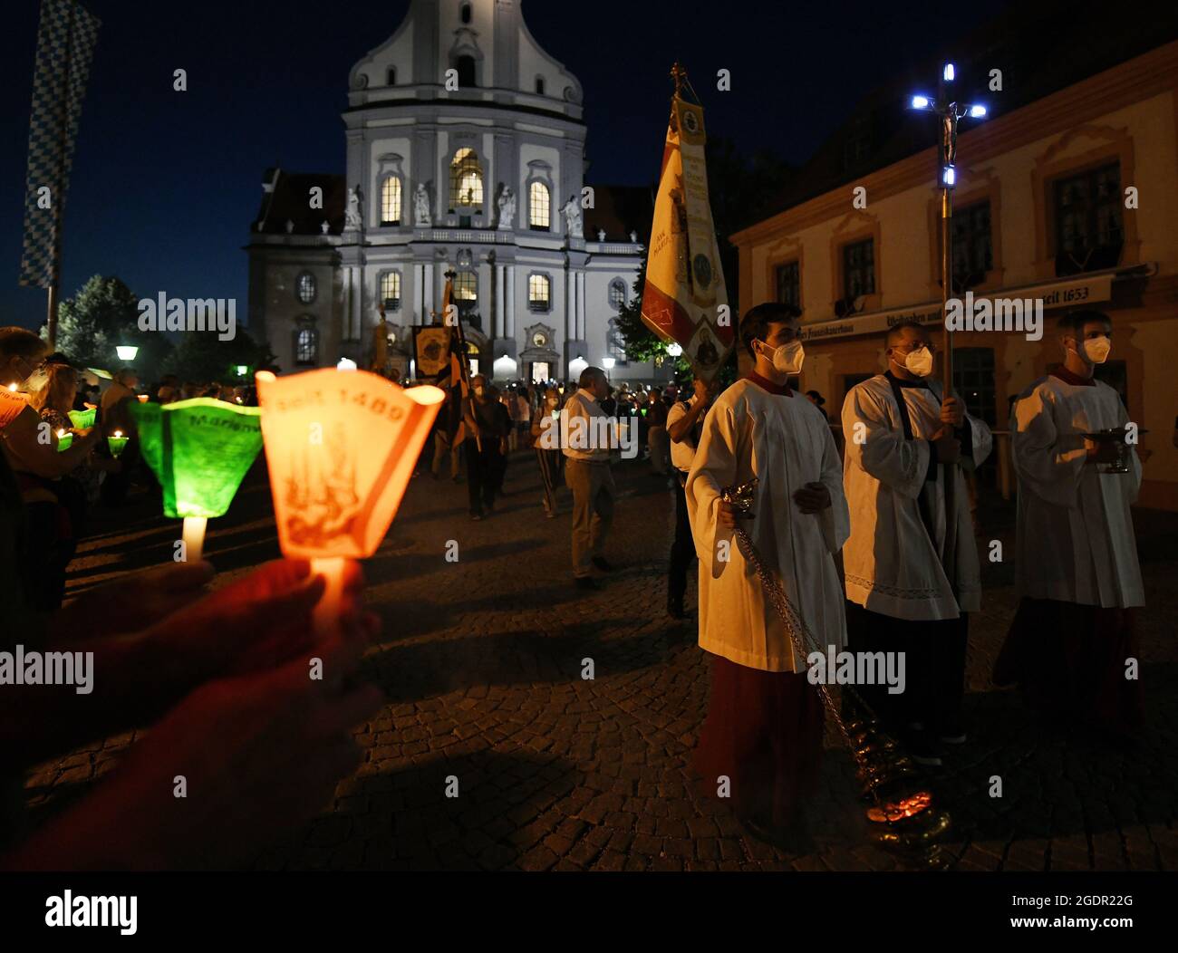 14 August 2021, Bavaria, Altötting: During a candlelight procession on ...