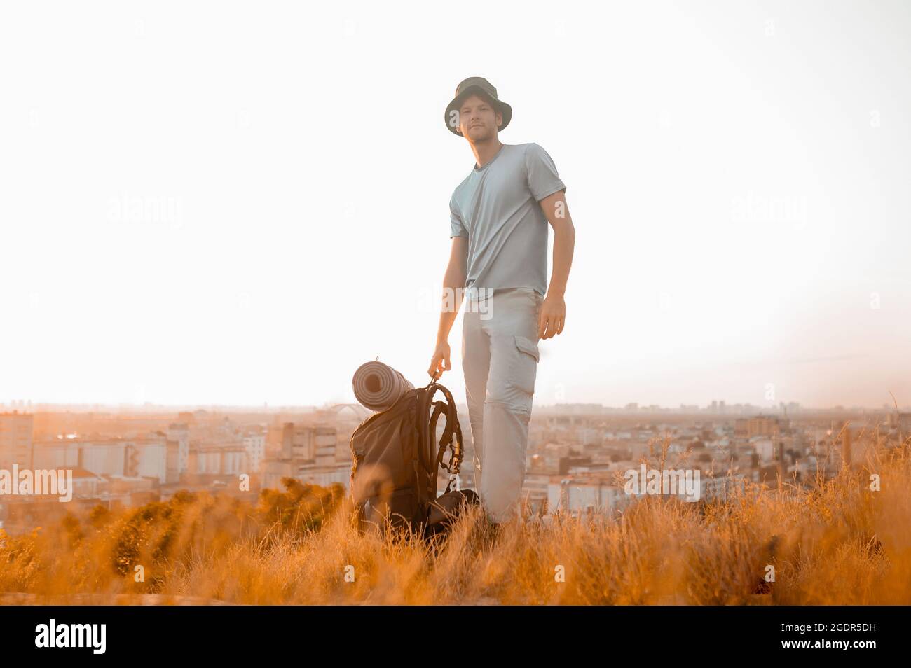 Tall man standing hi-res stock photography and images - Alamy