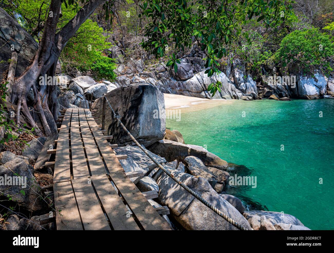 Hidden beach puerto vallarta hi-res stock photography and images - Alamy